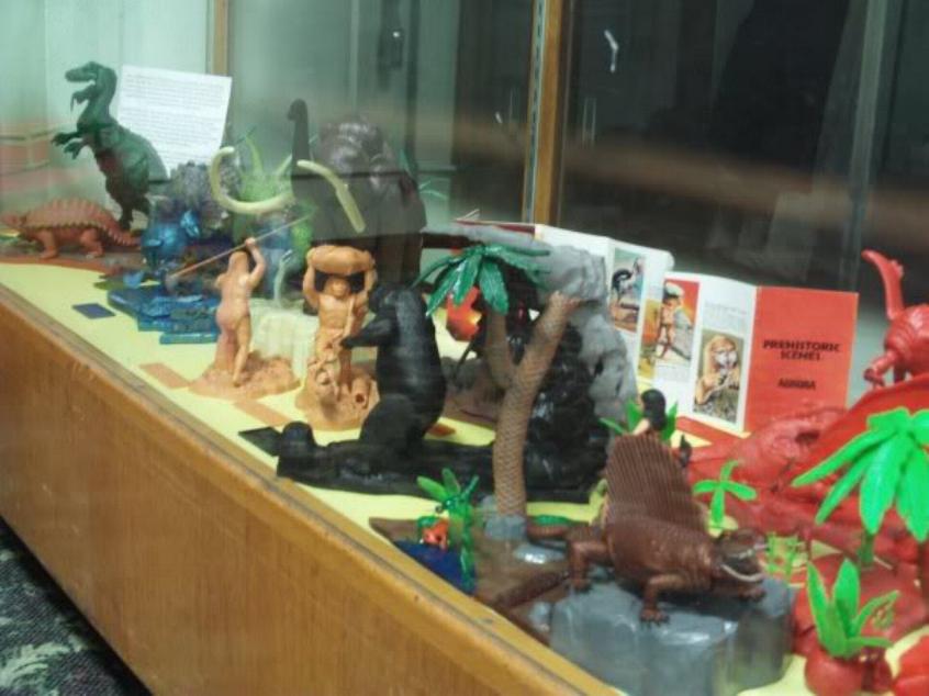 Aurora Prehistoric Scenes Models - Collection Displays